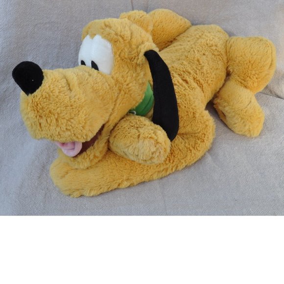 Disney | Toys | Pluto The Dog Mickeys Best Friend 7 Plush Stuffed ...